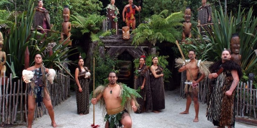 Maori Cultural Experience, Rotorua - Everything New Zealand Maori Cultural Experience, Rotorua - Everything New Zealand