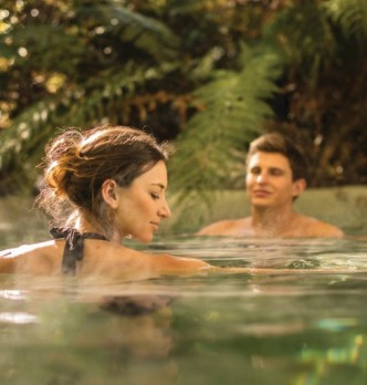 Onsen & Glacier Hot Pools | Everything New Zealand