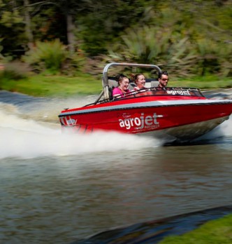 Jet boating New Zealand | Jet boats Tours | Shotover Jet