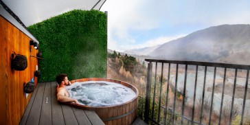 Onsen & Glacier Hot Pools | Everything New Zealand