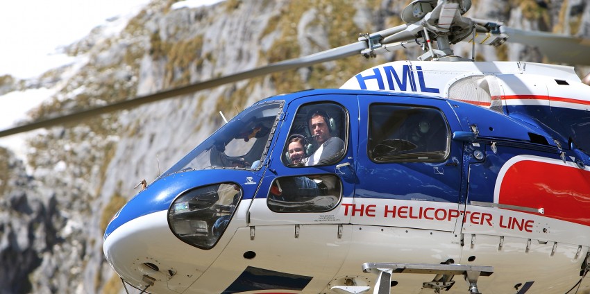 Queenstown Helicopter Snow Landing | Everything New Zealand